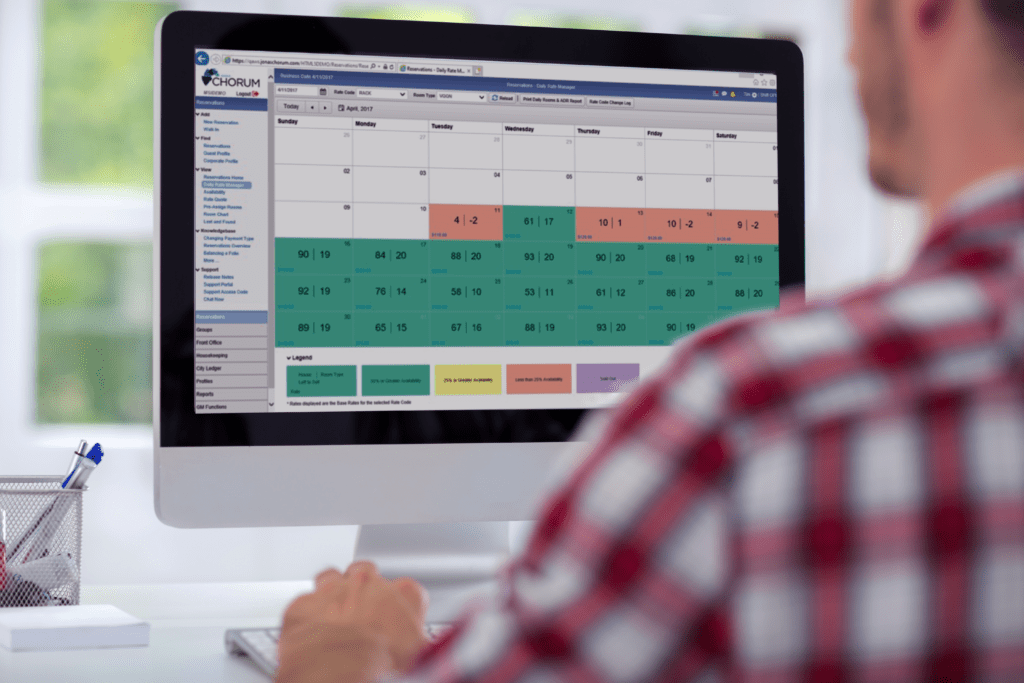 Spotlight on: Rate management in your PMS - Jonas Chorum