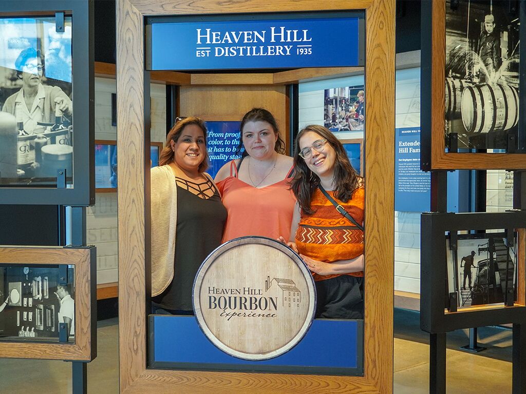 About Us | Jonas Chorum