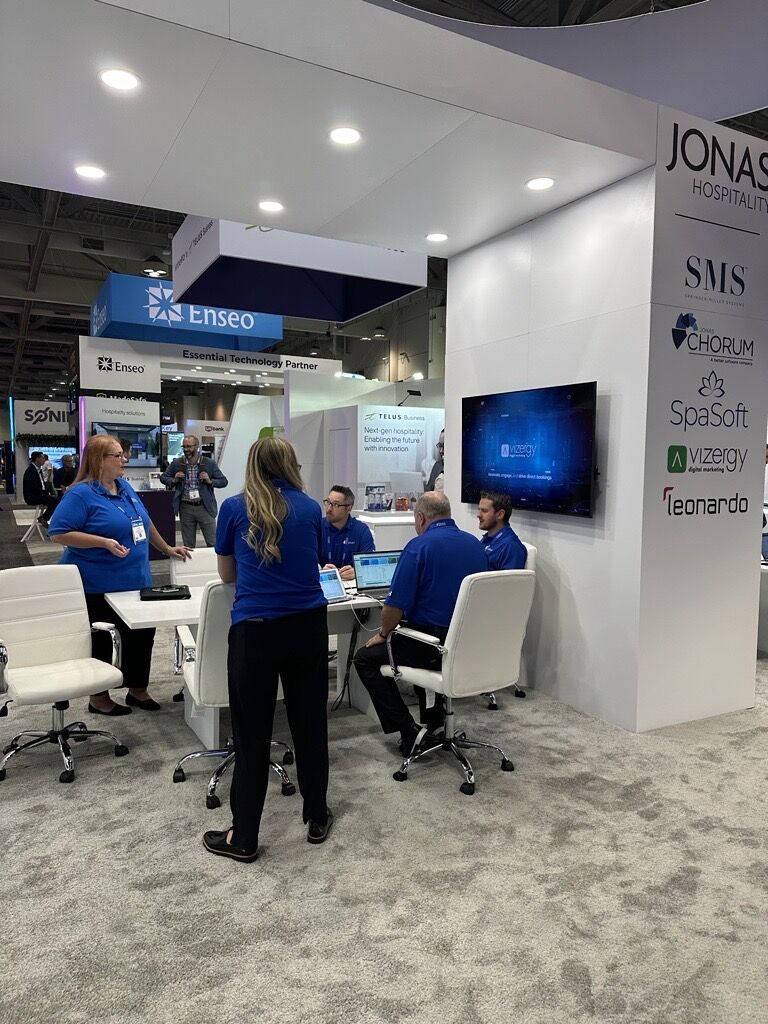 About Us | Jonas Chorum